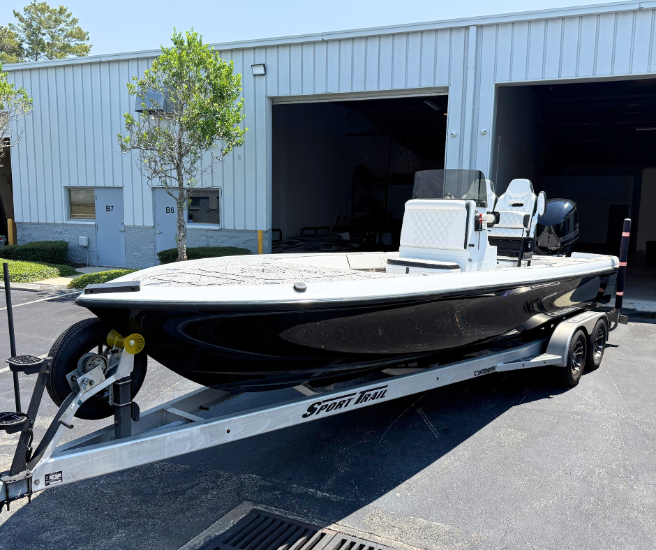 Contender Center Console Gets Snow Camo SeaDek and New Upholstery ...